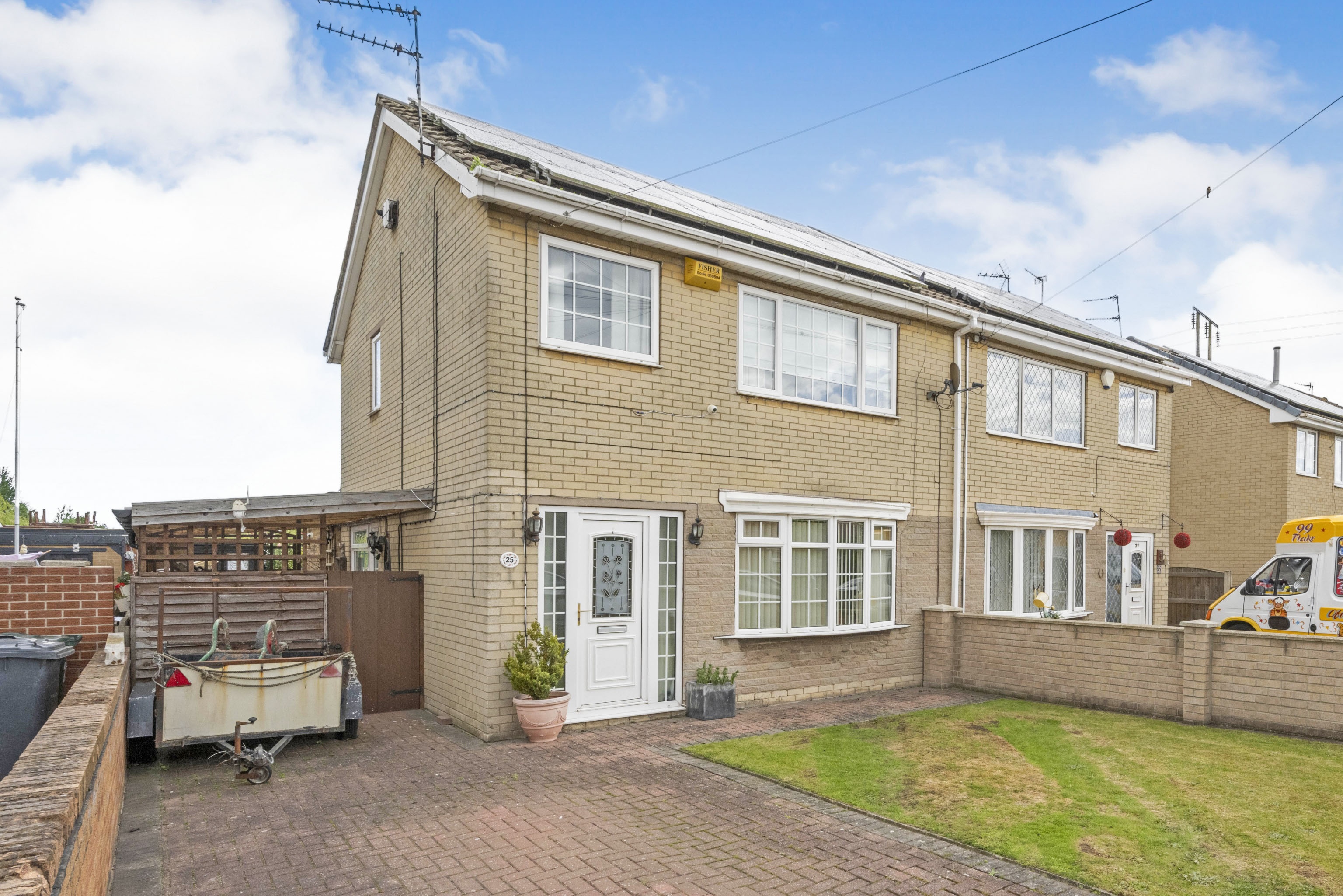 3 bedroom semi-detached house for sale in St. Michaels Drive, Thorne ...