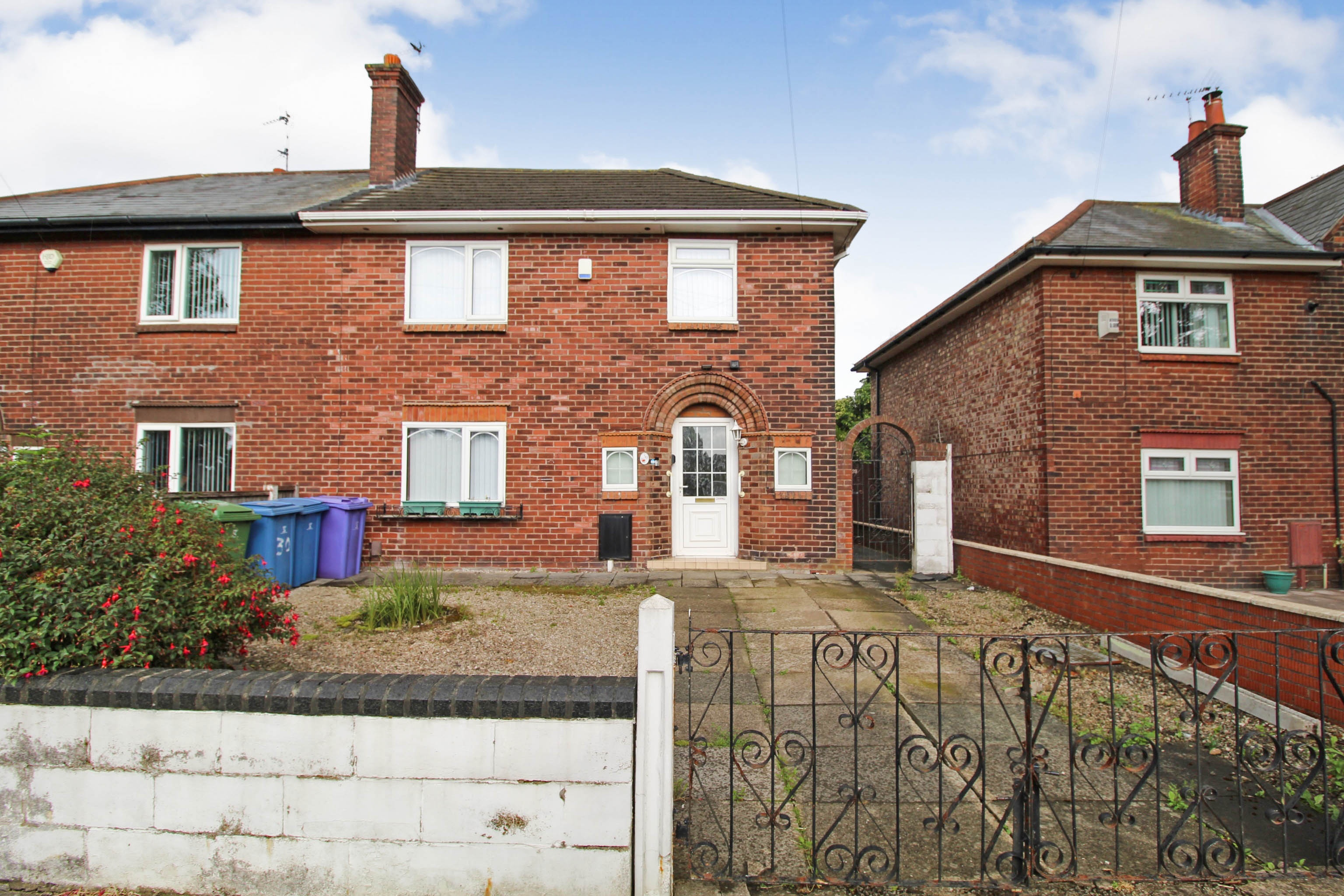 3 bedroom semi-detached house for sale in New Hall Lane, Liverpool, L11 8LU