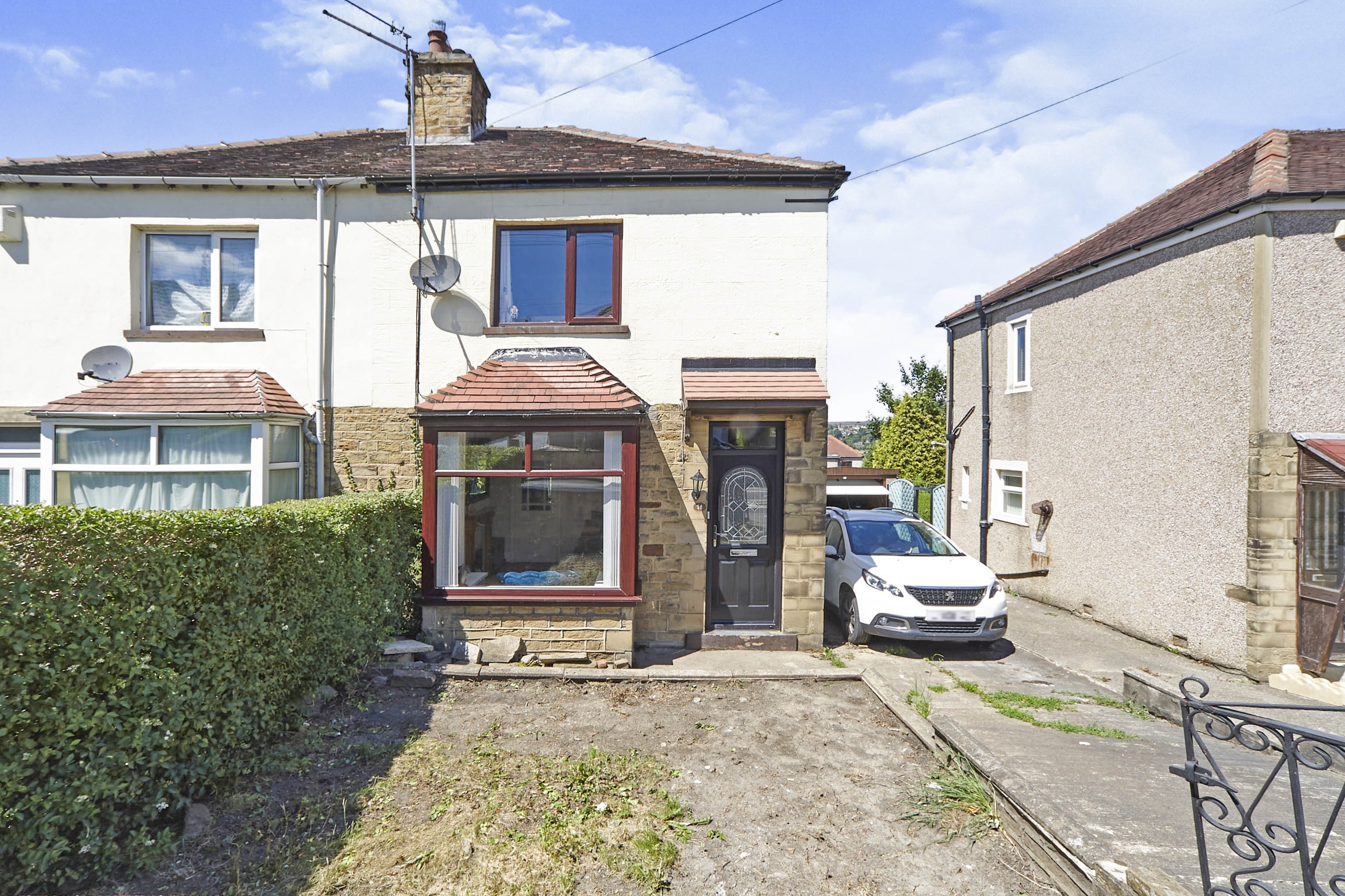2 bedroom semi-detached house for sale in Vicarage Road, Shipley, BD18 1HB