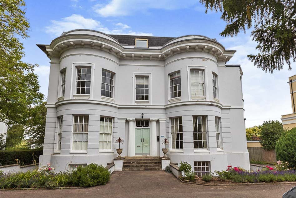 2 bedroom apartment for sale in 99 The Park, Cheltenham, GL50 2RW