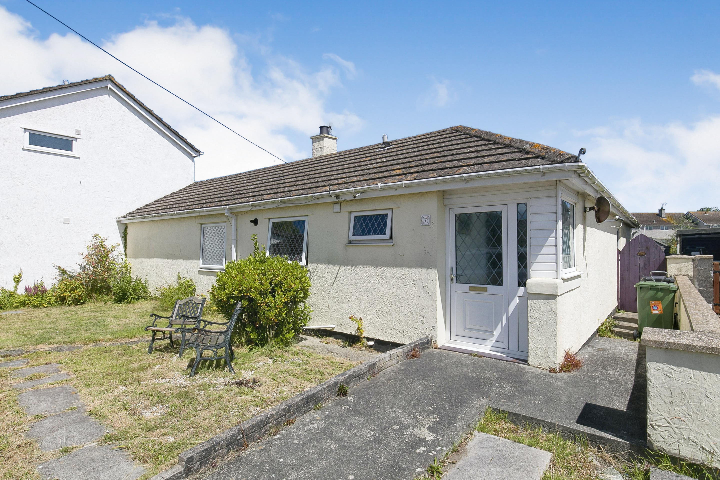 3 bedroom semi-detached bungalow for sale in Nant Y Mynydd, Llanfechell ...