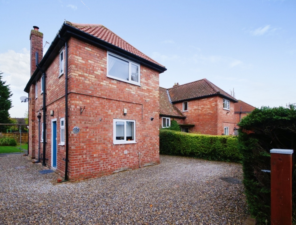 3 bedroom semi-detached house for sale in Brecksfield, Skelton, YO30 1YE