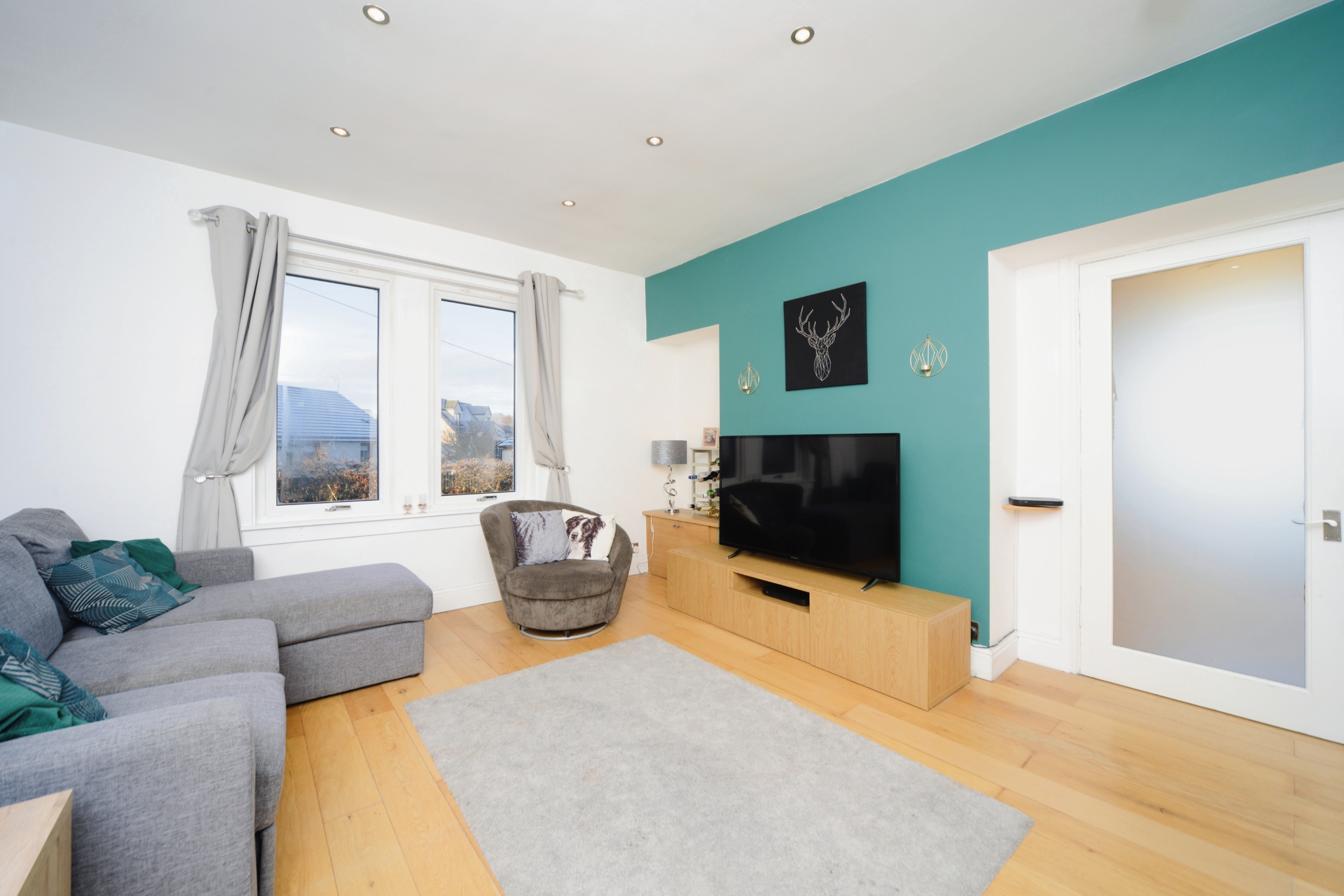 2 bedroom flat for sale in The Loan, Oxton, TD2 6PL