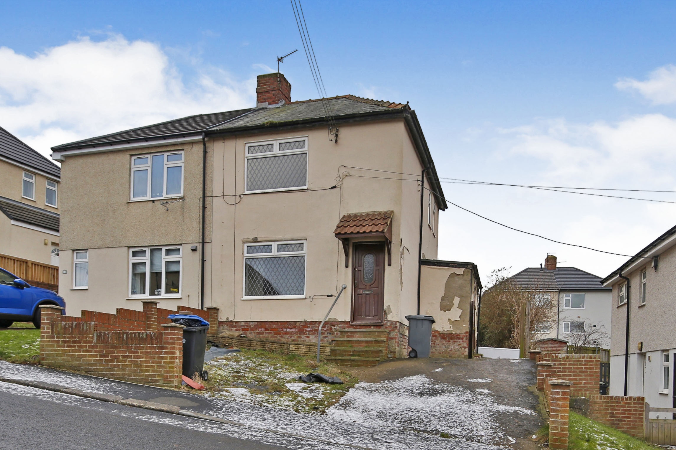 2 bedroom semi-detached house for sale in Local Avenue, Durham, DH6 1HQ