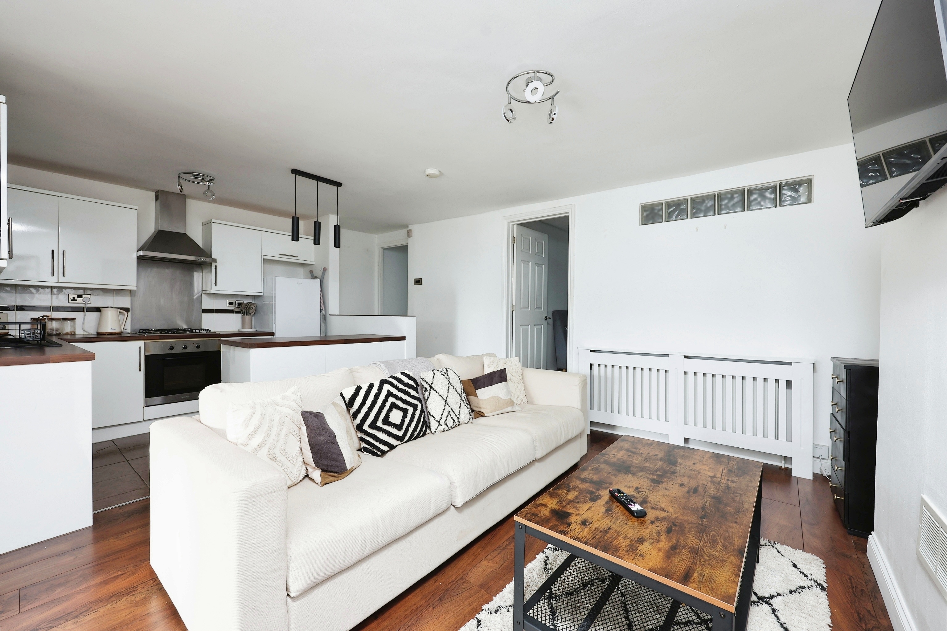 2 bedroom converted flat for sale in Old Laira Road, Plymouth, PL3 6AB