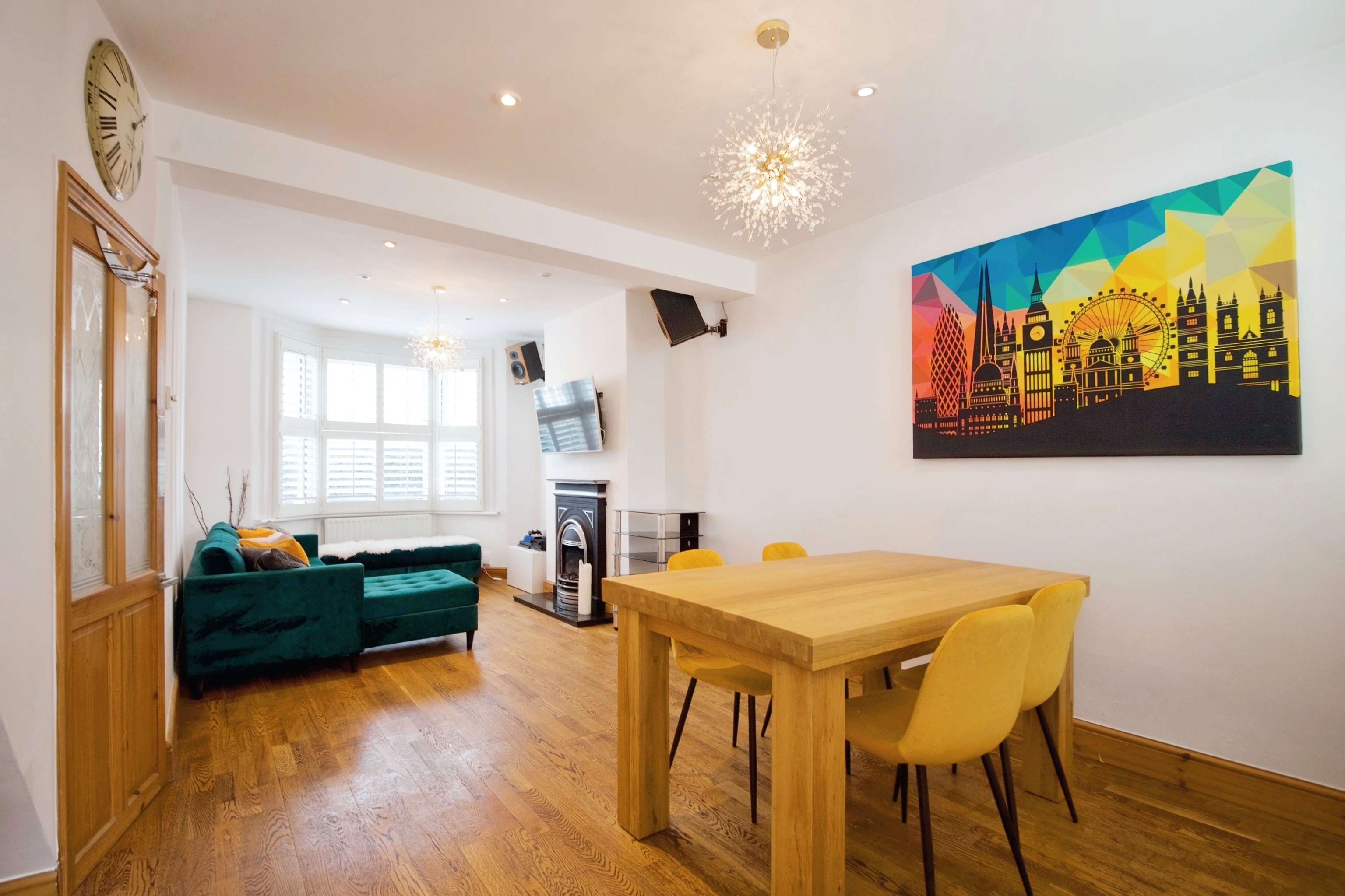 3 bedroom terraced house for sale in Oakfield Road, Walthamstow, E17 5RW