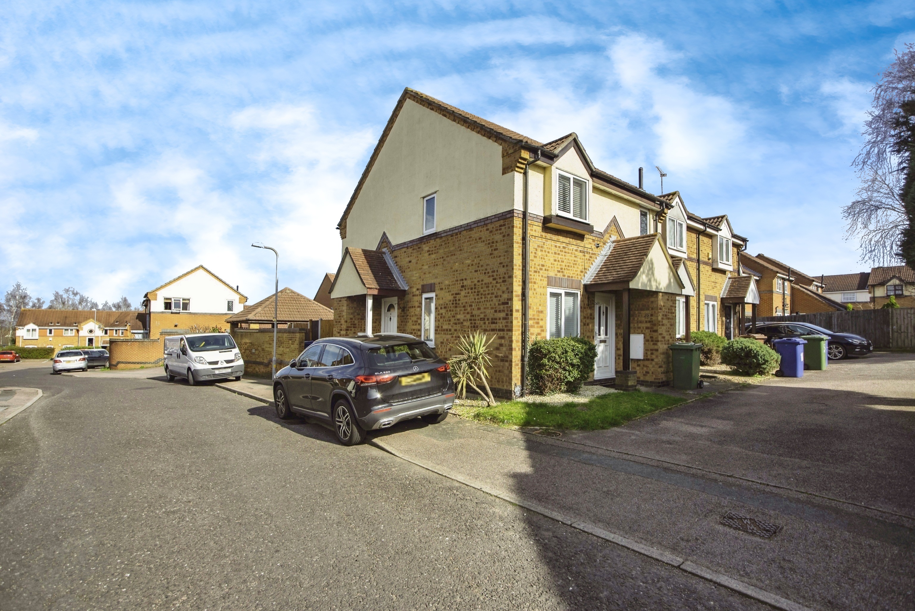 1 bedroom end of terrace house for sale in Caravel Close, Grays, RM16 6QB